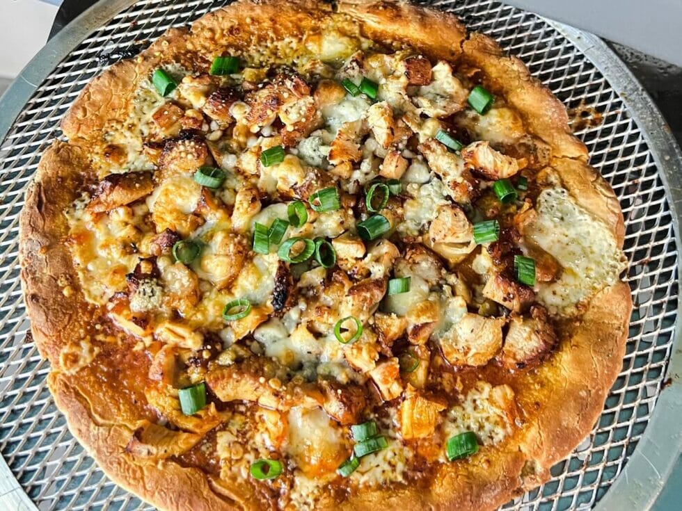recipe for Buffalo Chicken Pizza | GrillGirl